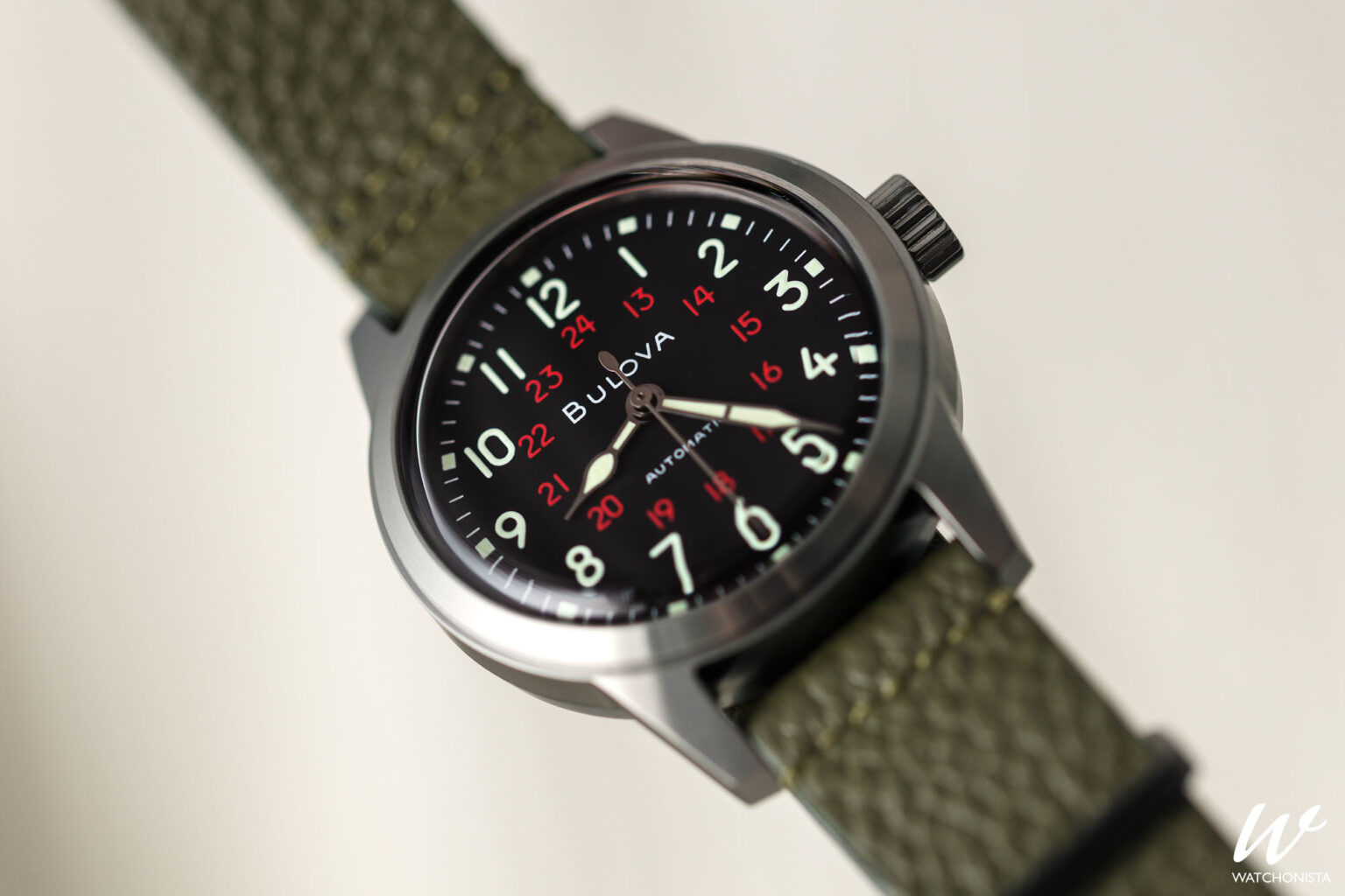 Bulova Militar Hack Ivory 96A255 - Corvus