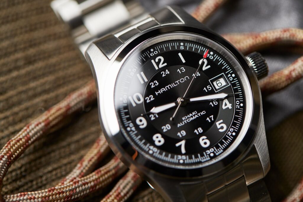 Hamilton Khaki Field Steel Series Black H70455133 - Corvus